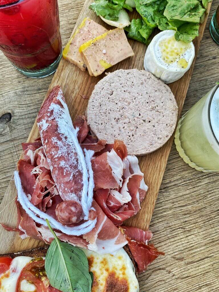 TOI TOIT MON TOIT // le rooftop du Marché du Lez à Montpellier - Une Pintade à Montpellier